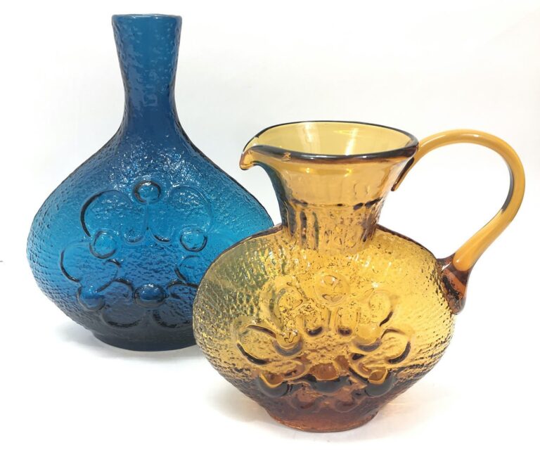 Glass Glass Everywhere – Antique Galleries of Palm Springs